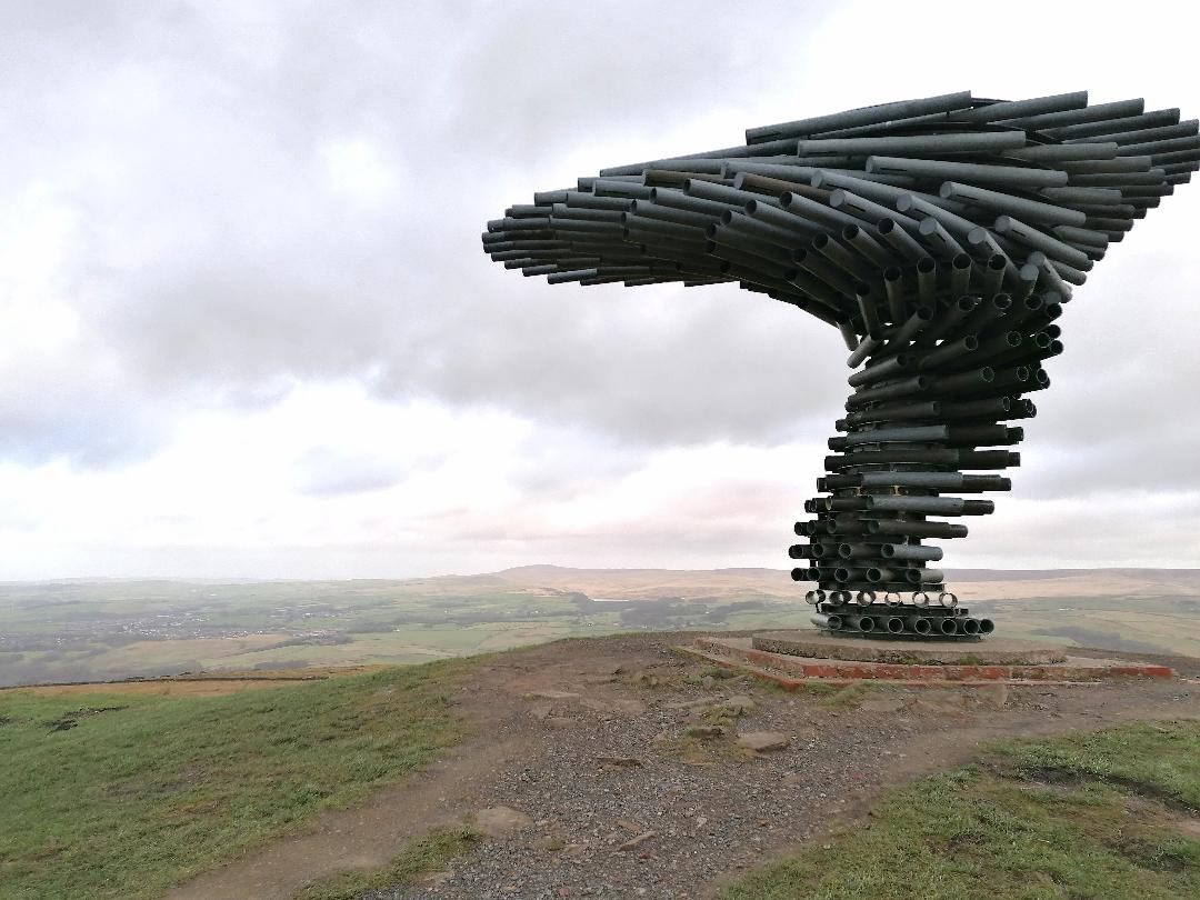 The Singing Ringing Tree – Tali walks